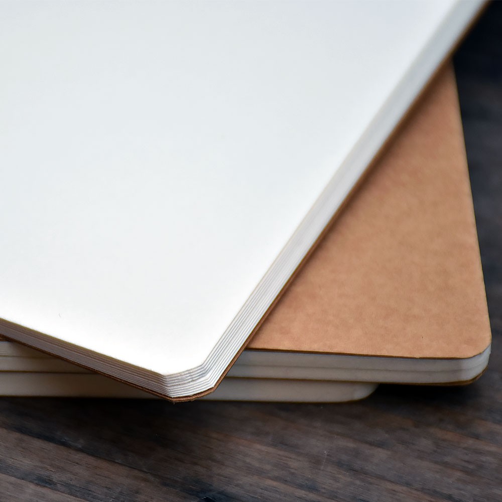 Travel notebook - 140g/m2 sketch paper and Kraft cover