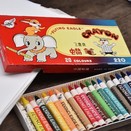 Box of 20 old wax crayons - Flying Eagle