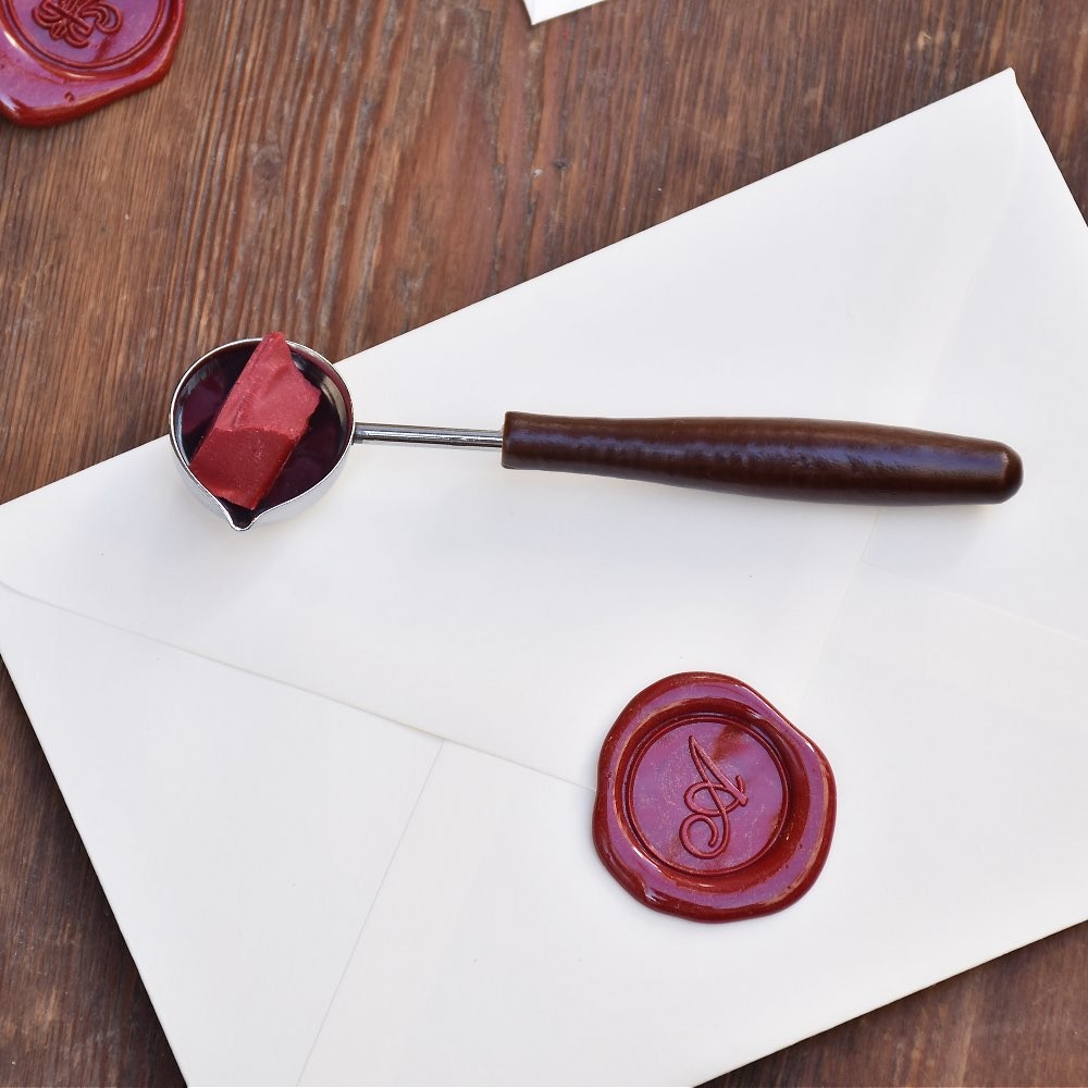 Sealing wax melting spoon